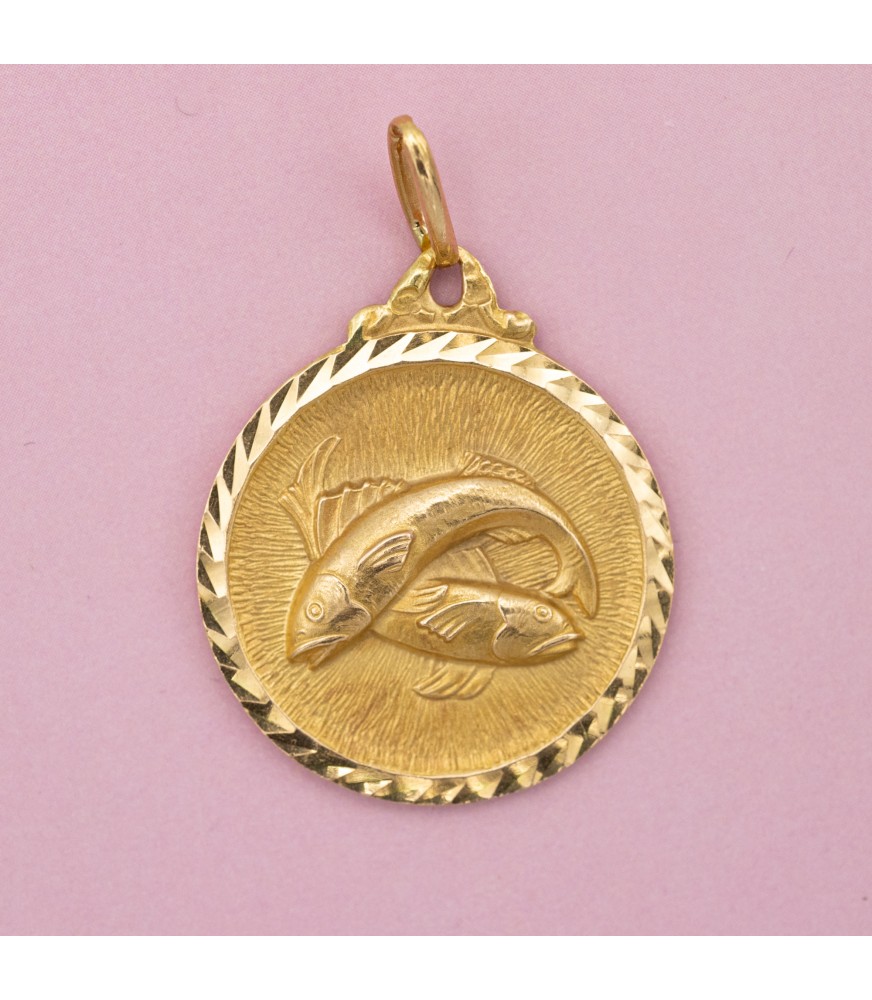 Pisces - Vintage zodiac charm - 18 K star sign pendant