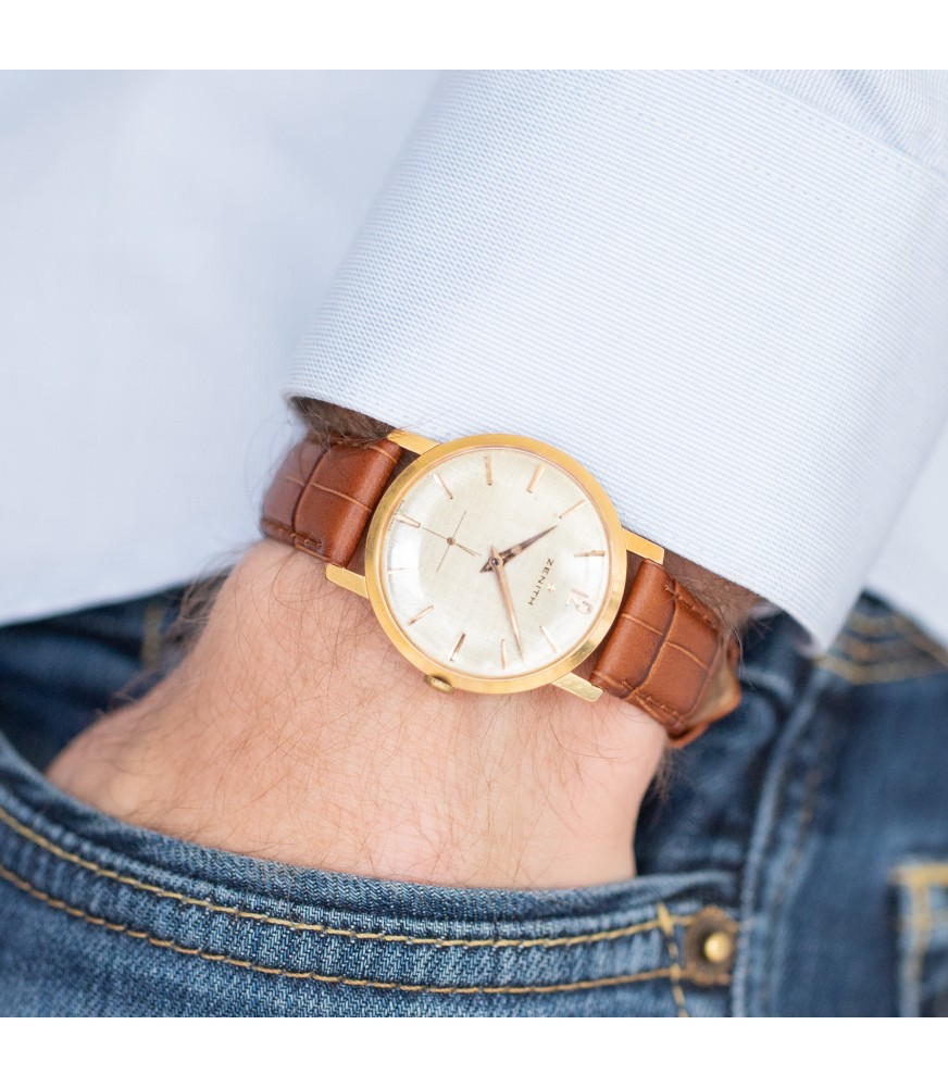 Zenith Stellina - Linen Dial - Vintage 18k Yellow Gold Men's Dress Watch