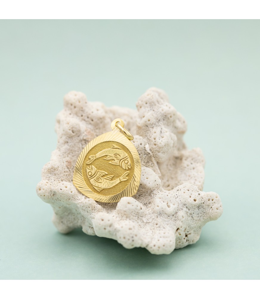 18 K Vintage zodiac charm pendant - Pisces charm - solid yellow gold