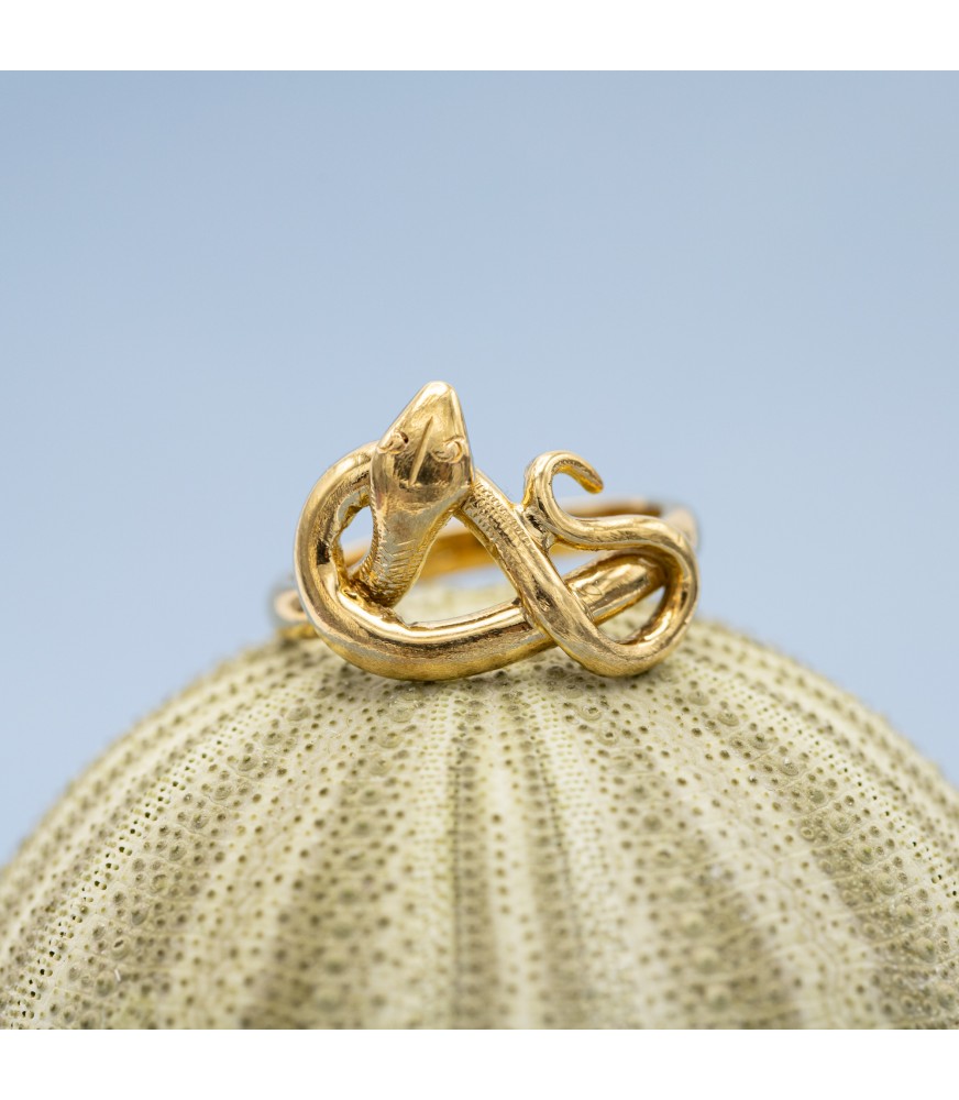 Solid 18 k gold Snake ring - Victorian symbol of eternal Love