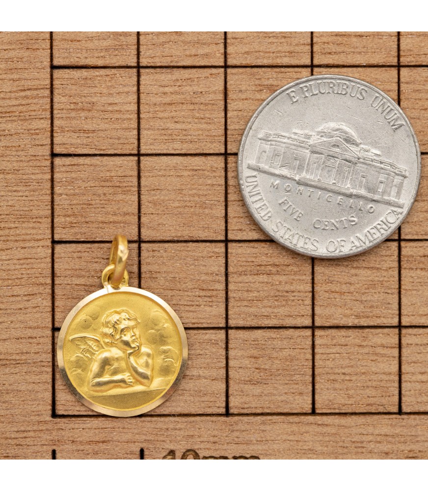Vintage cherub charm - solid gold angel pendant