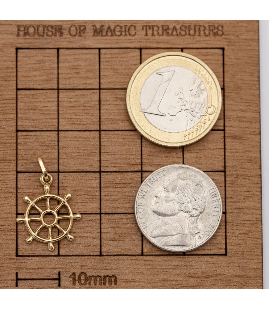 18k gold ship pendant - Vintage charm - solid gold steering wheel