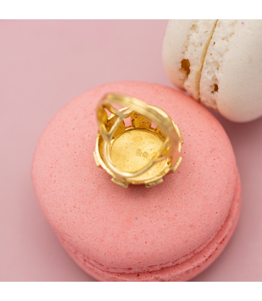 Plus qu'hier et moins que demain - Vintage gold Augis ring